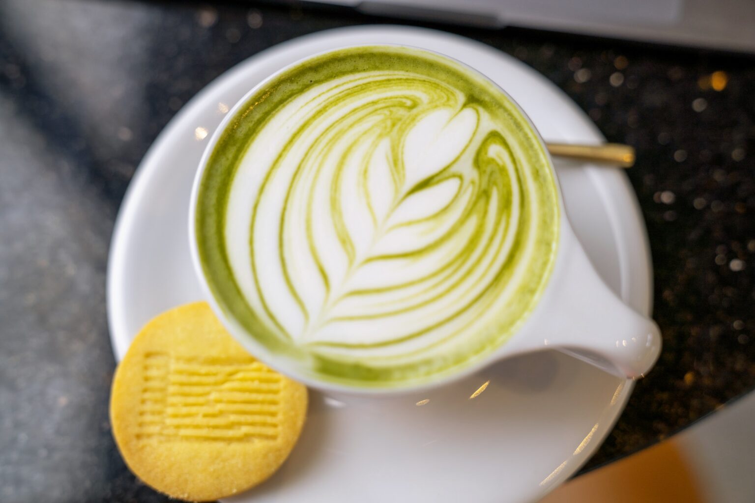 Matcha latte - rețetă și instrucțiuni pentru un matcha latte delicios ...